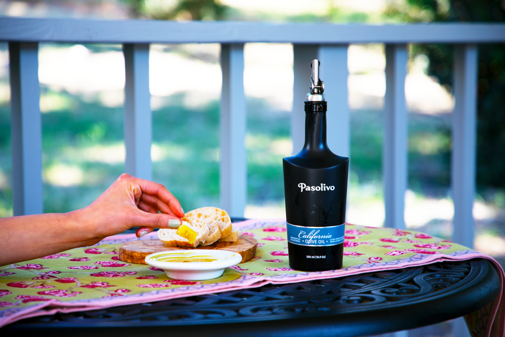 What Is Extra Light Olive Oil? – Pasolivo